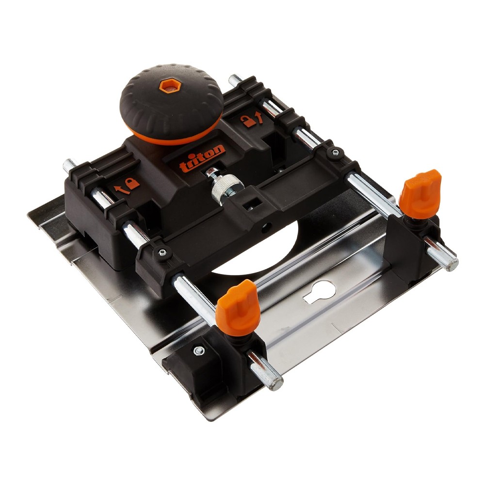 ตัวยึดเร้าเตอร์กับรางไกด์เรล Triton TRTA001 Router Track Adaptor (เข้า ...